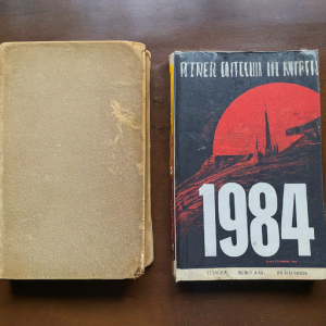 1984 vs. Brave New World: A Dystopian Duel – Readab